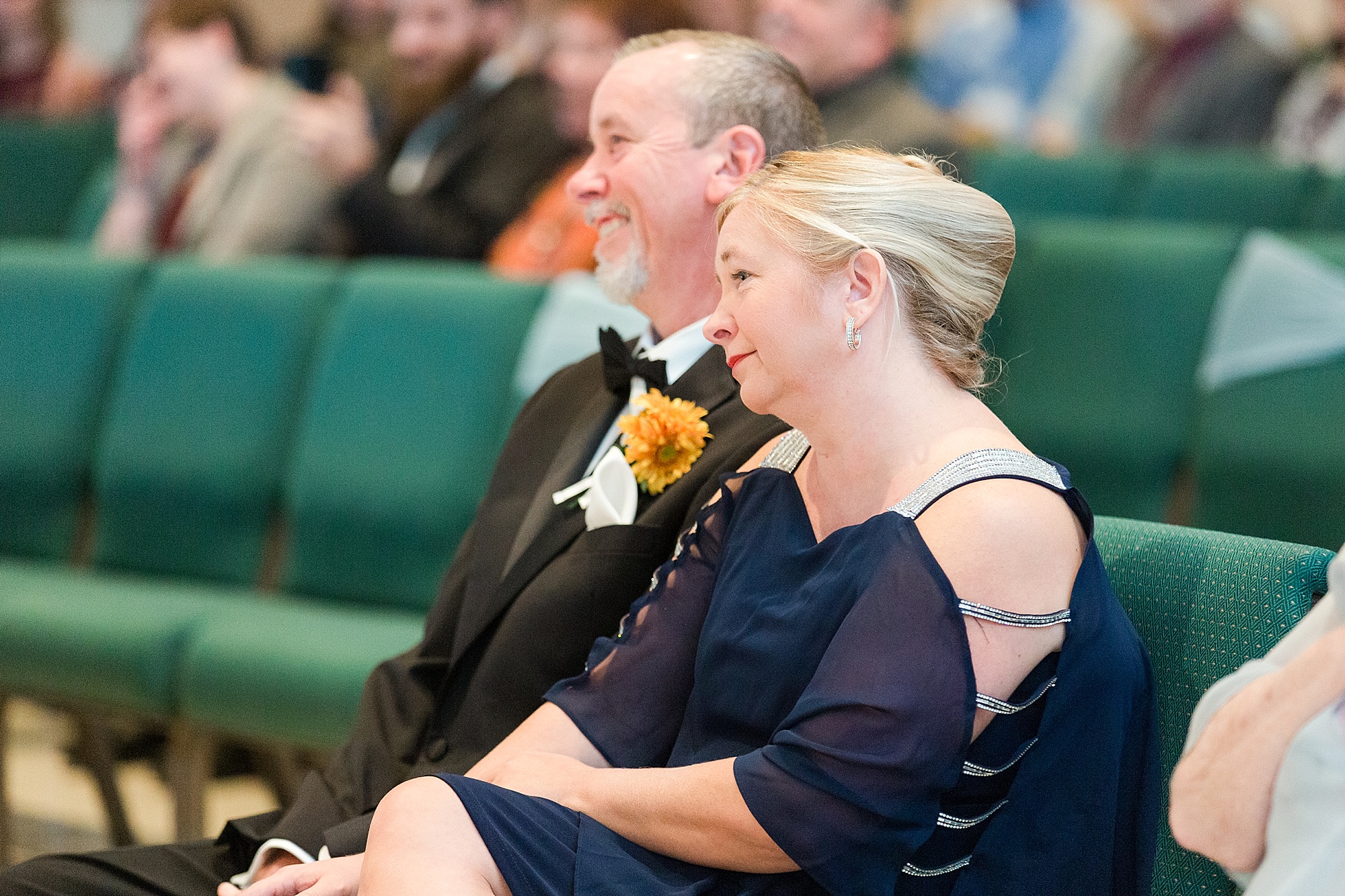 Joy-filled Late Autumn Wedding in Fredricksburg, Virginia – Michelle ...